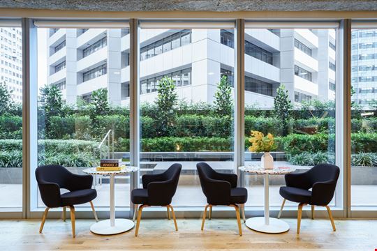 30 Raffles Place Coworking Office Space | WeWork Singapore