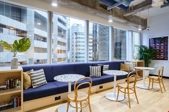 30 Raffles Place Coworking Office Space | WeWork Singapore