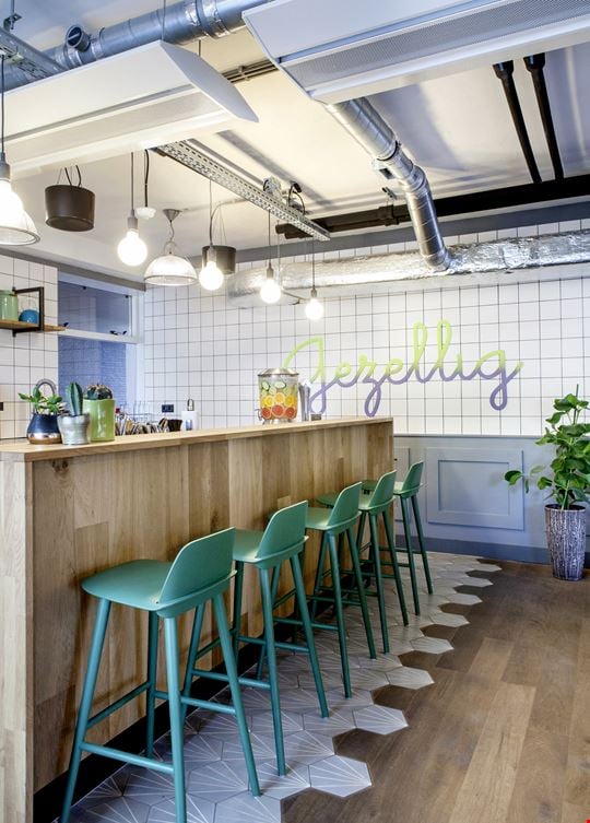 Metropool Amsterdam - Coworking Space in Weesperstraat | WeWork